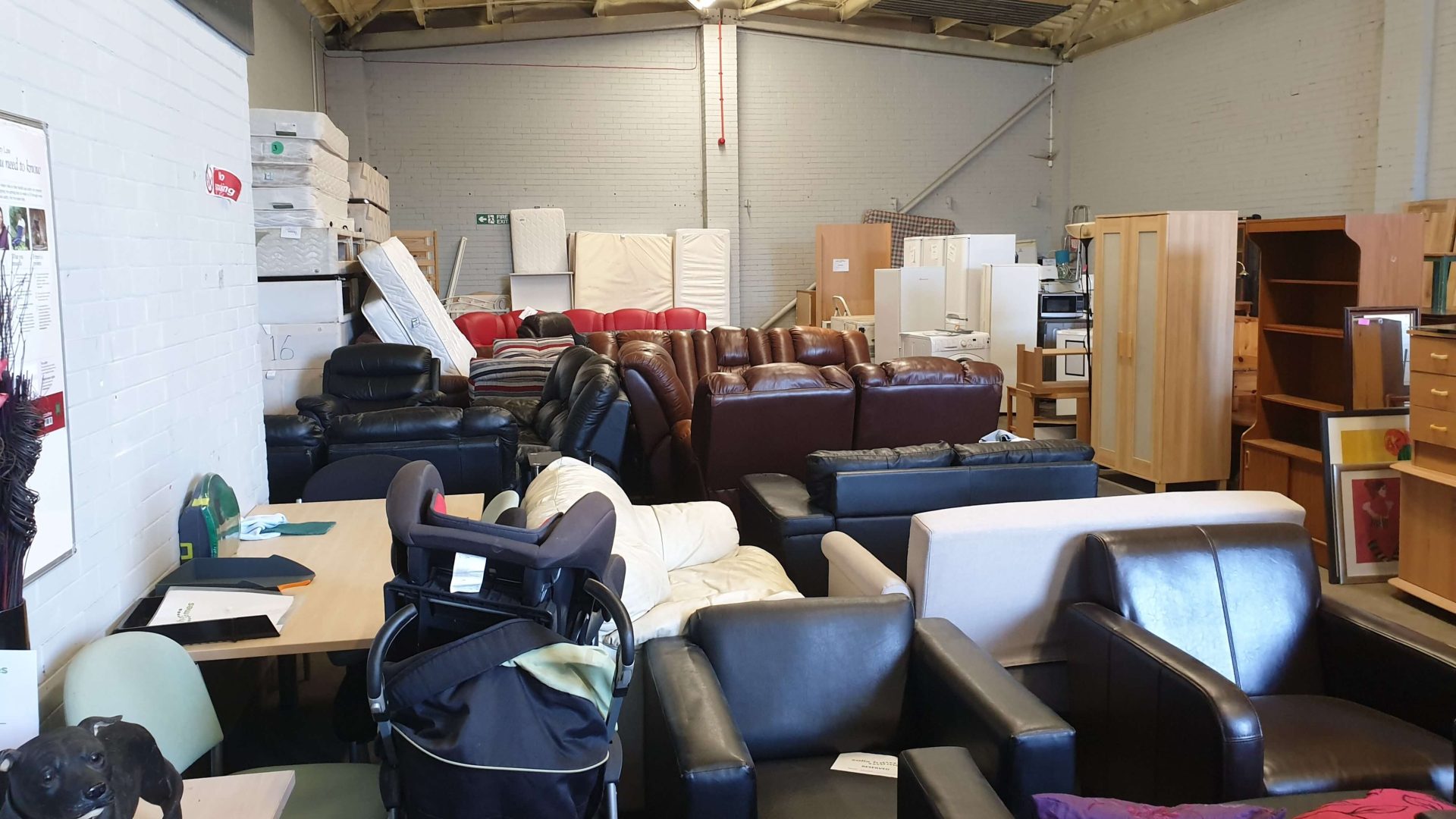 Salix Homes donates 3,000 furniture items to customers in need through ...
